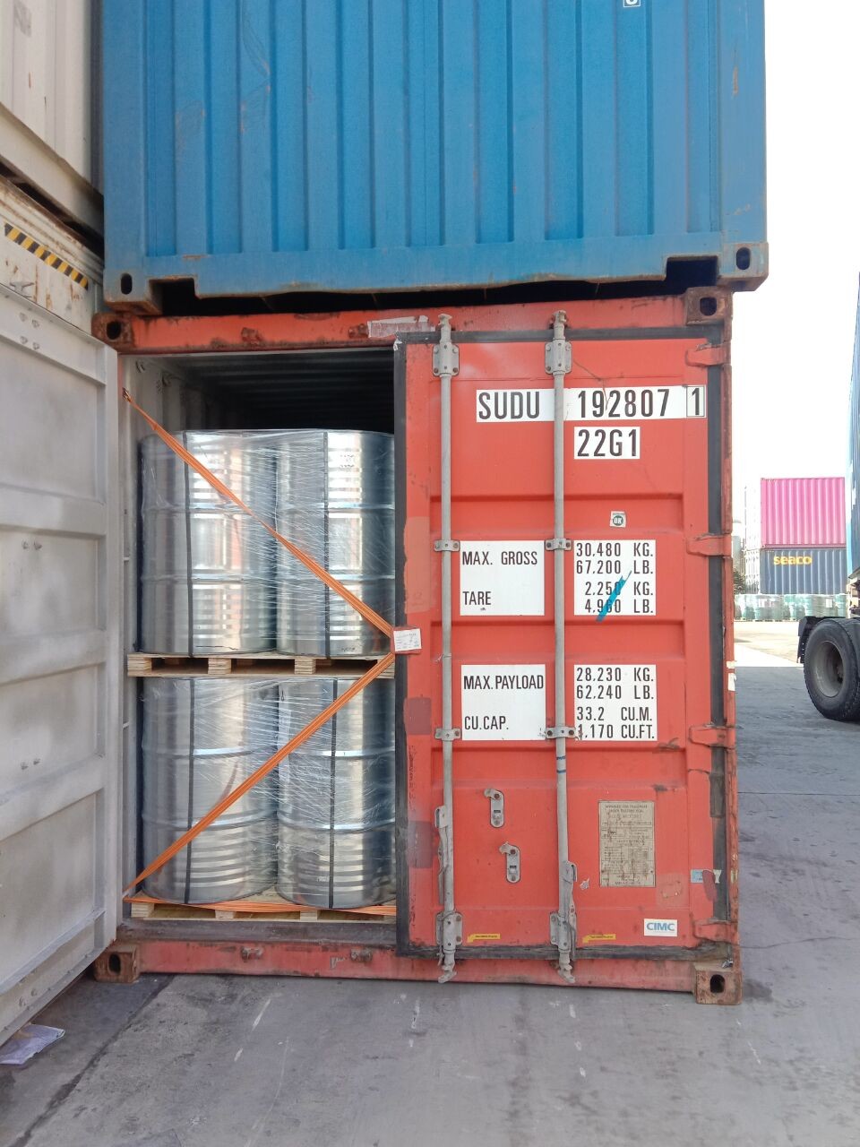 FeCl3% TiCl4 Titanium Tetra Chloride Industrial Grade 250kg Drum Package